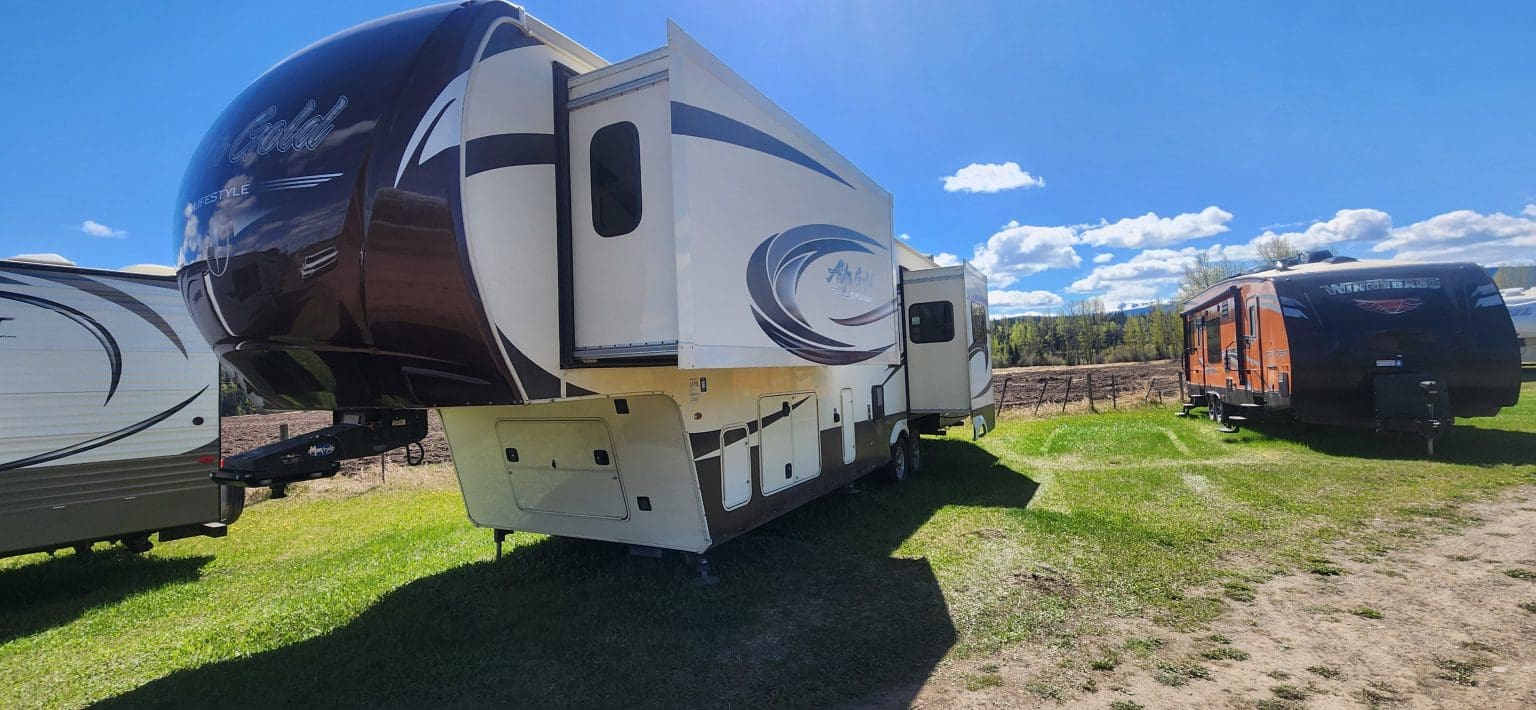 2015 EVERGREEN RV Alfa Gold 3405RK | SMP RV in Prince George & Houston, BC